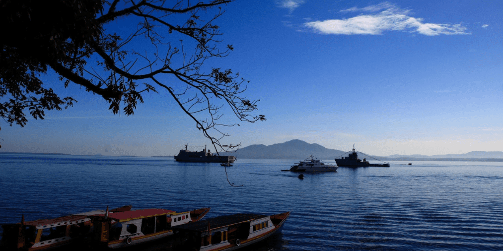 Manado City Tour